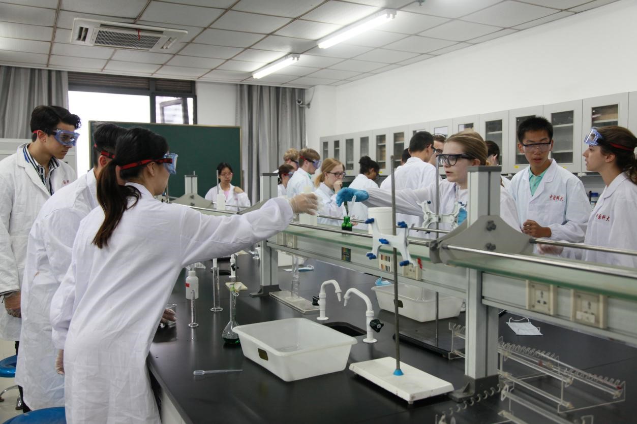 Lecture & Lab Tour – FuSEP2025